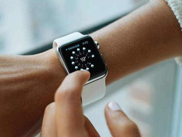 How to List on eBay Faster: 6 Tips and Tricks to Make Selling Easier